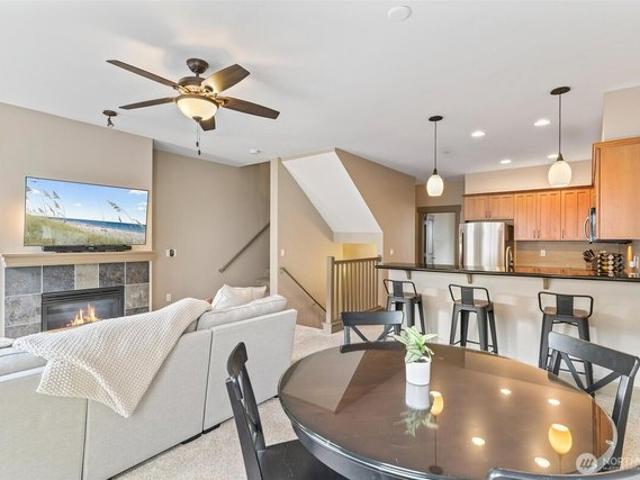 2115 st Pl SE Unit L2, Bothell, WA 98012