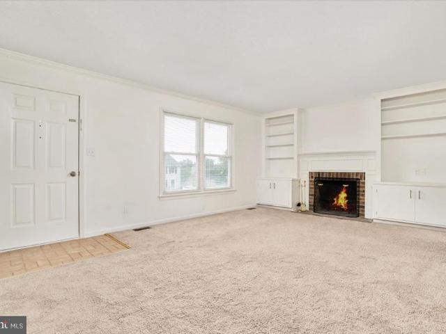 2115 Stoneleigh Drive