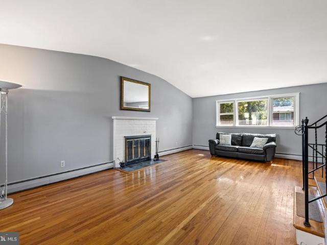 2115 Suburban Greens Drive