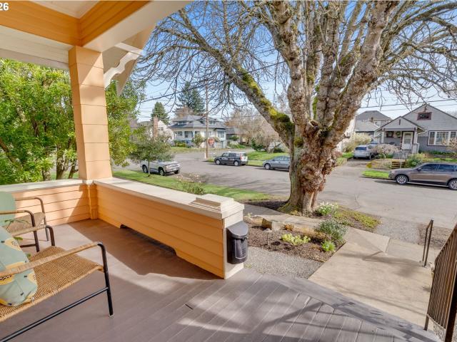 2115 SE 35TH PL