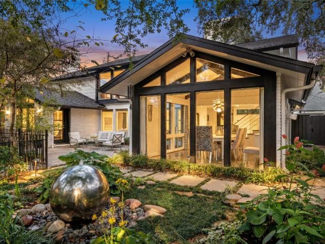 2115 Troon Rd, Houston, TX 77019 | MLS #40931 | Compass