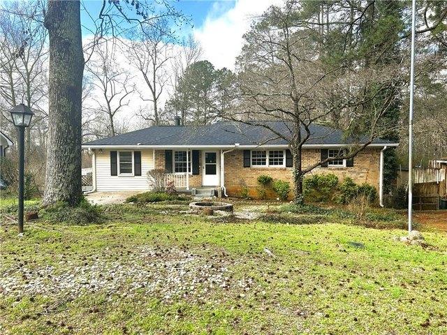 2115 Venesa Cir, Austell, GA 30168