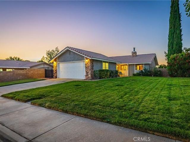 2115 W Avenue K14, Lancaster, CA 93536