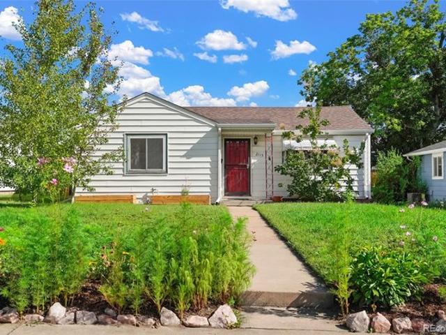 2115 W Elk Pl, Denver, CO 80211