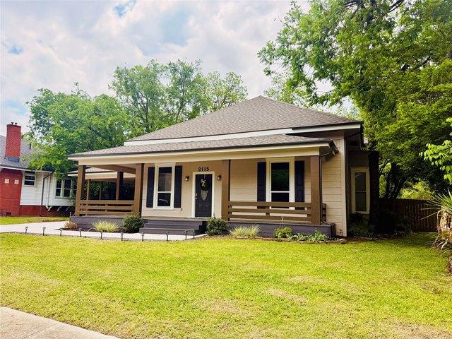 2115 Walworth St, Greenville, TX 75401