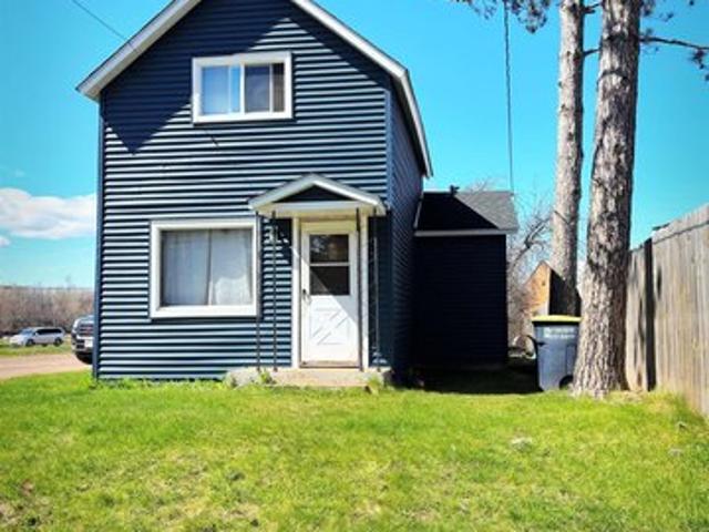 2115 6th St W, Ashland, WI 54806