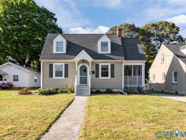 2116 Maplewood Road