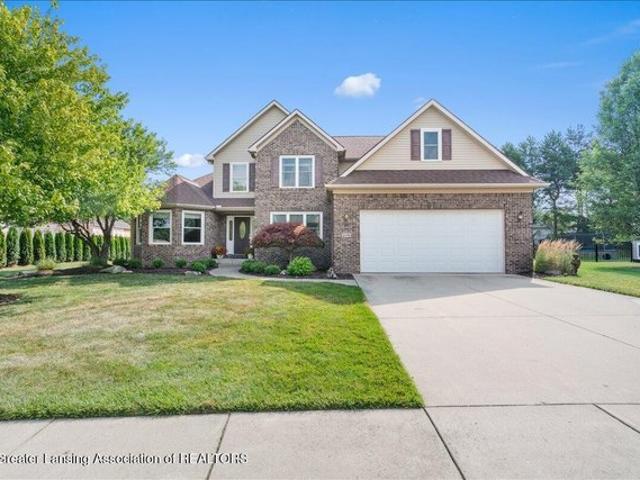 2116 Marstoga Dr, Lansing, MI 48917