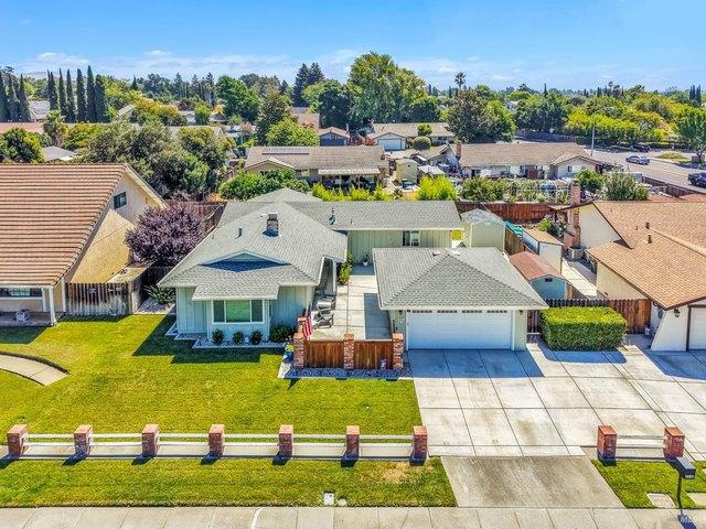 2116 Monterey Dr, Fairfield, CA 94534