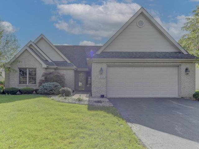 2116 Briarwood Ln, Highland, IN 46322