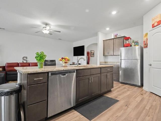 2116 Canterbury Dr, Seagoville, TX 75159 | MLS #21240