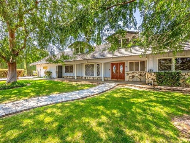 2116 Gratton St, Riverside, CA 92504