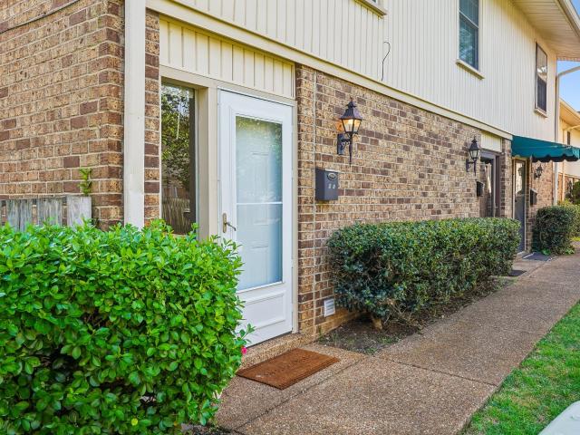 2116 Hobbs Rd # K1