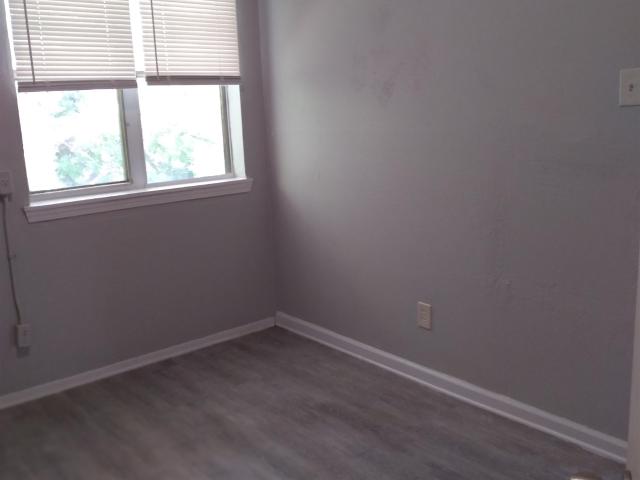 2116 howell ave