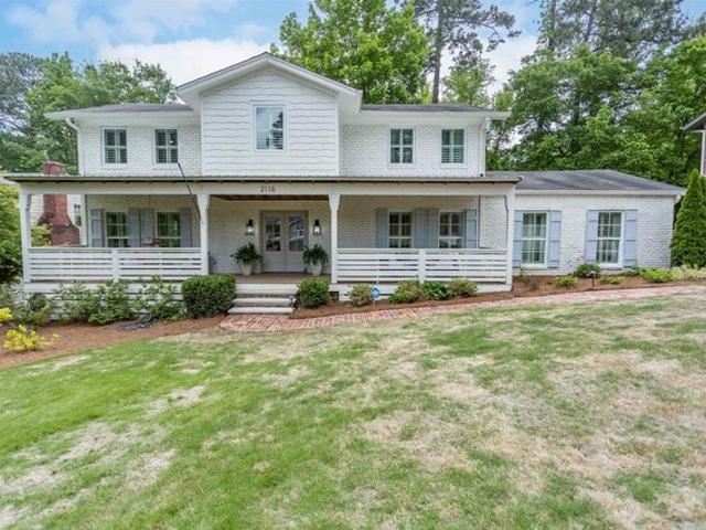 2116 Rockview Ln, Hoover, AL 35226