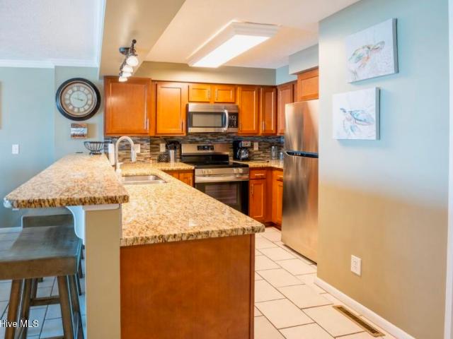 2116 Surfrider Court # C