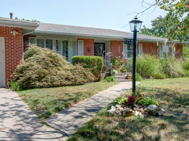 2116 S Linden Avenue
