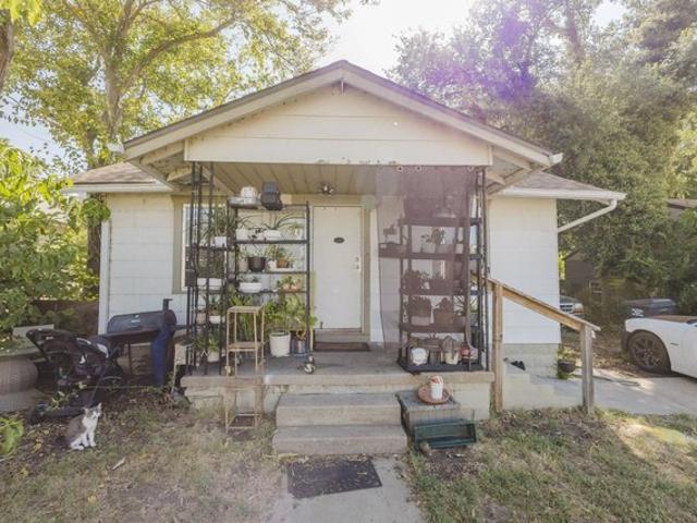 2116 S Wichita St, Wichita, KS 67213