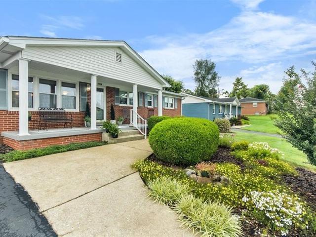 2116 Southland St, Bowling Green, KY 42101