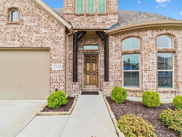 2116 Victoria Lane
