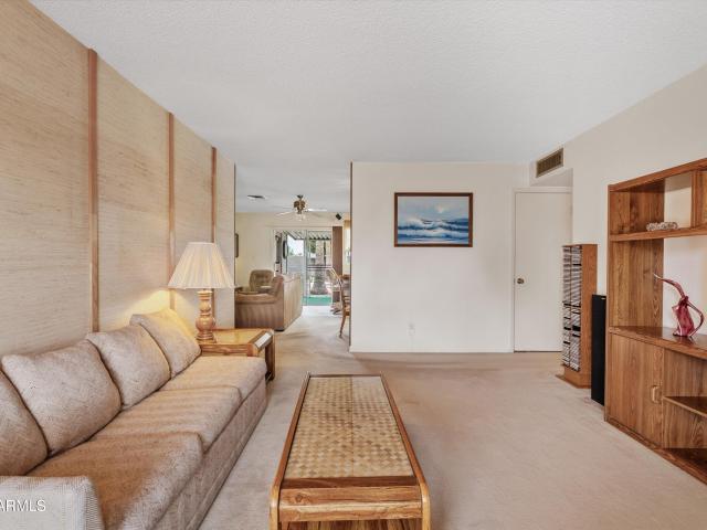 2116 w western drive