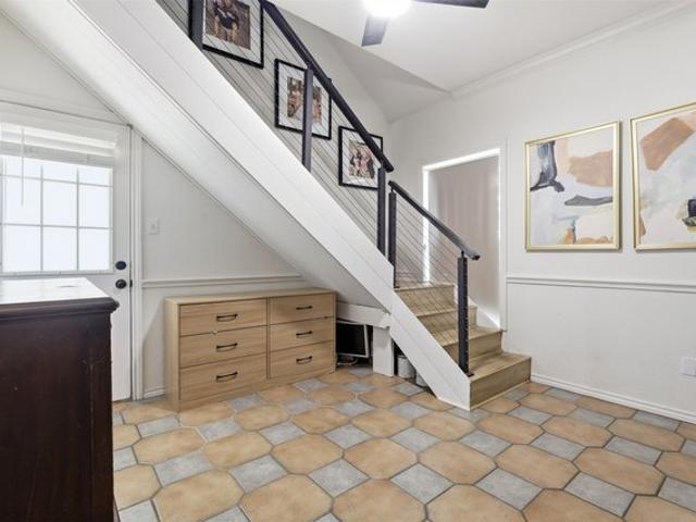 2116 Woodard Ave, Cleburne, TX 76033