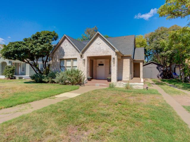 2116 25th St, Lubbock, TX 79411 | MLS #202600 | Compass