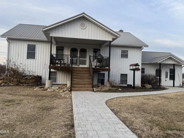 2116 5 Rd, Chetopa, KS 67336