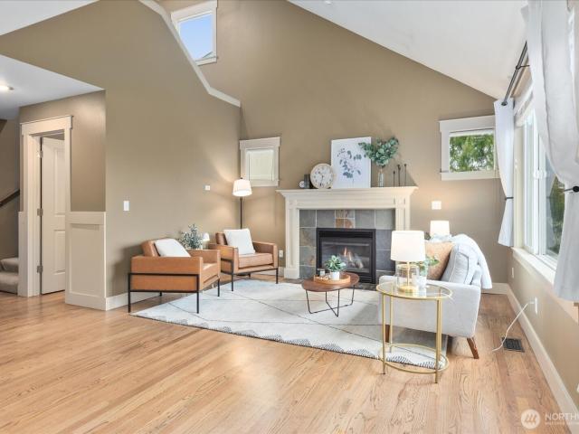 2116 82nd Drive NE