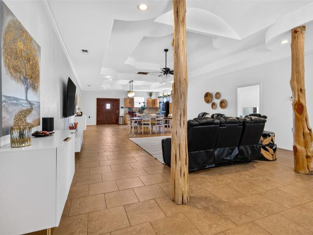 21174 us highway 281 s