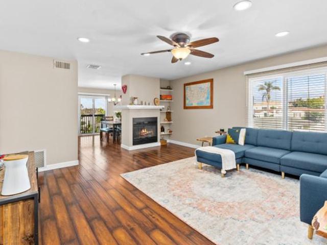 2117 Mendocino Blvd, San Diego, CA 92107