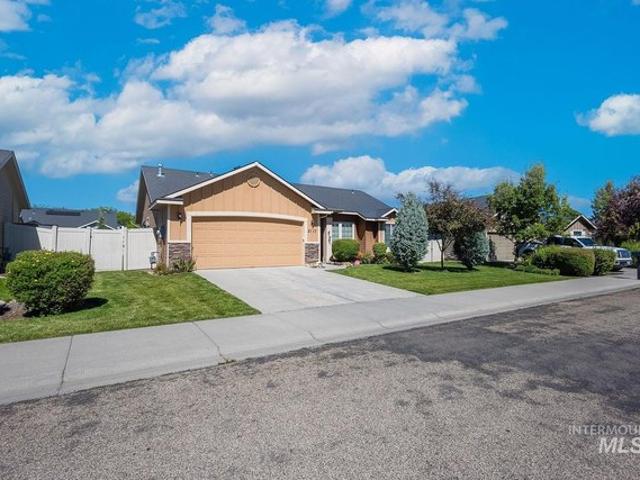2117 N Sepia Ave, Kuna, ID 83634