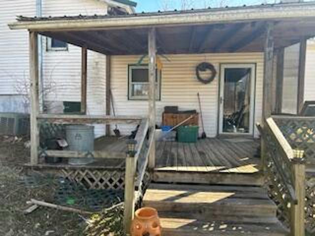2117 East Ky Hwy 1744 Highway