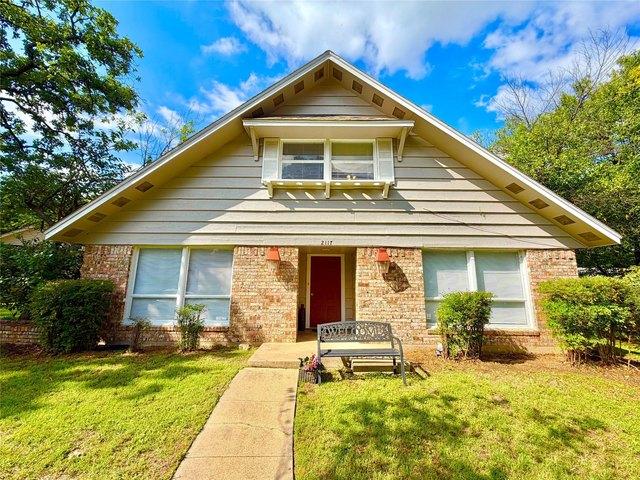 2117 Foxcroft Cir, Denton, TX 76209