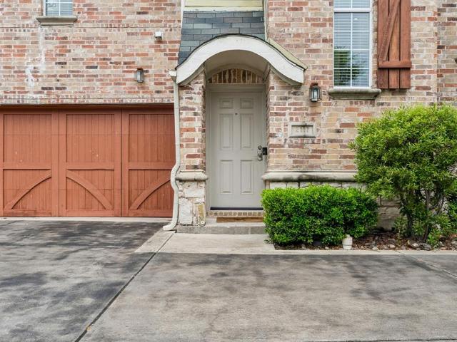 2117 Parkview