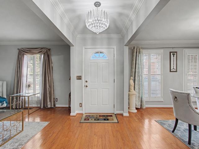 2117 Tonya Ct