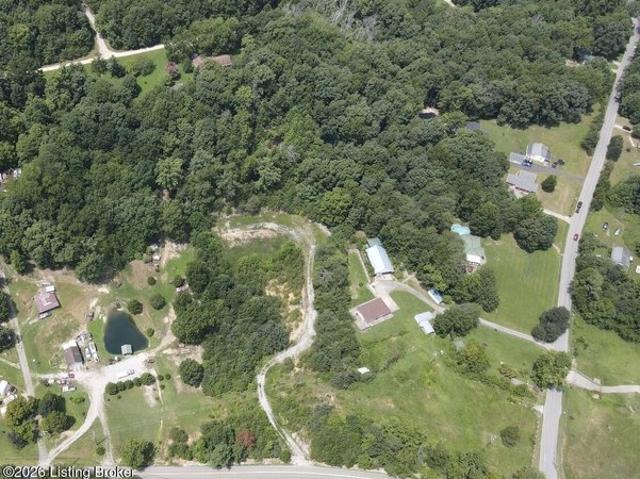 2117 W Blue Lick Rd, Shepherdsville, KY 40165