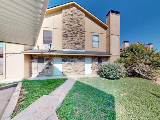 2117 W Walnut St Apt A, Garland, TX 75042