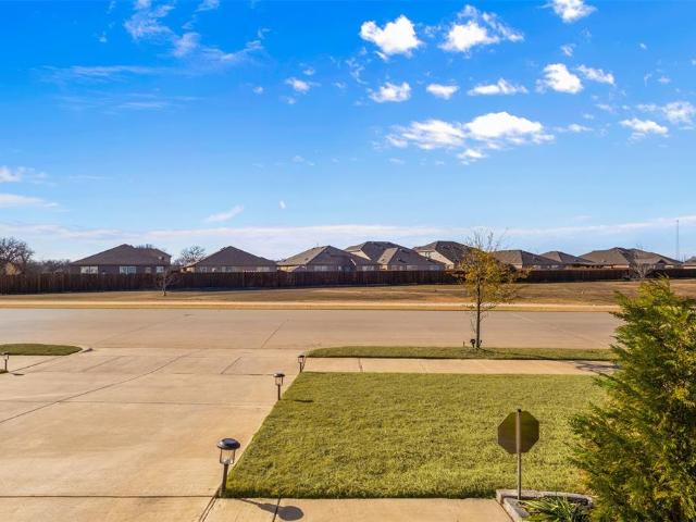 2117 Winding Crk Way, Denton, TX 76208 | MLS #21160