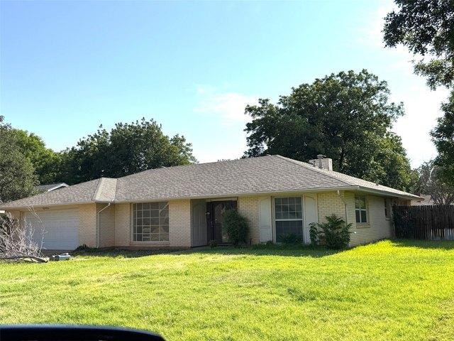 2117 Woodridge Dr, Abilene, TX 79605