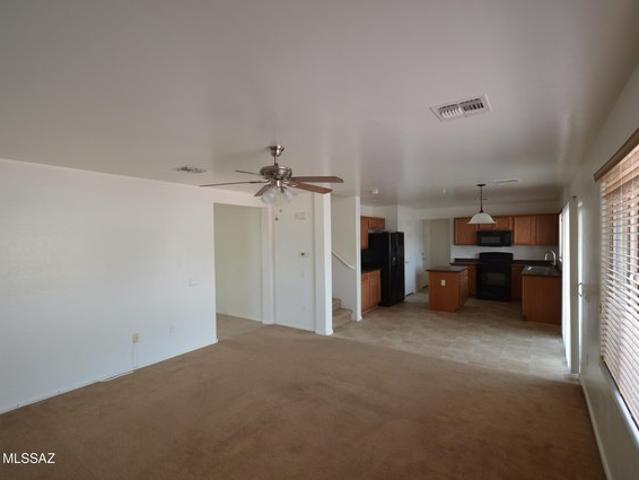 21180 E Independence Way, Red Rock, AZ 85145