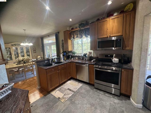 21185 Crystal Falls Dr