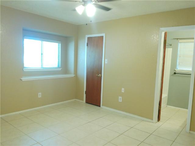 2118 Meadowgrove Drive