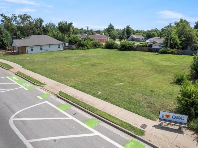2118 N Lottie Avenue