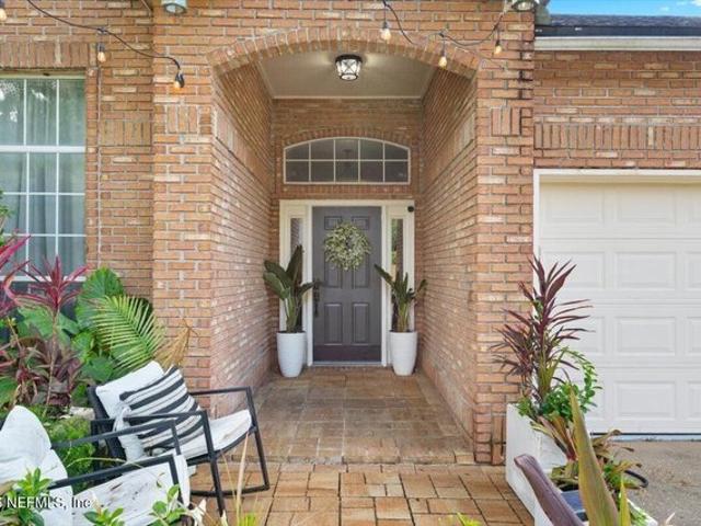 2118 Birch Bark Ct E, Jacksonville, FL 32246