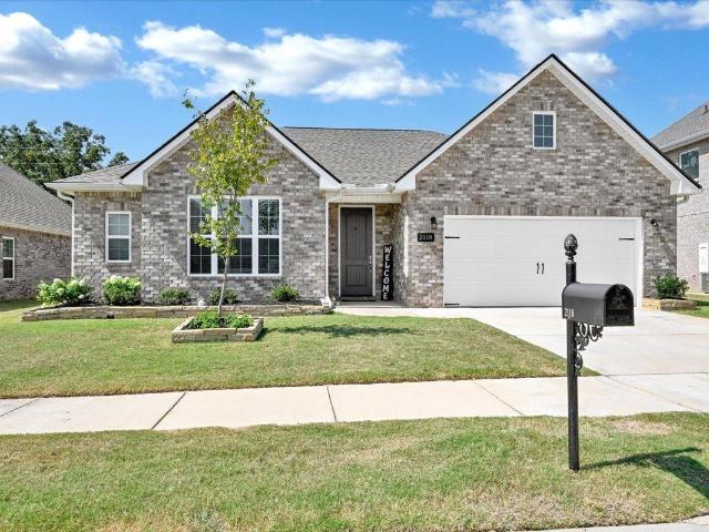 2118 Brandon Dr