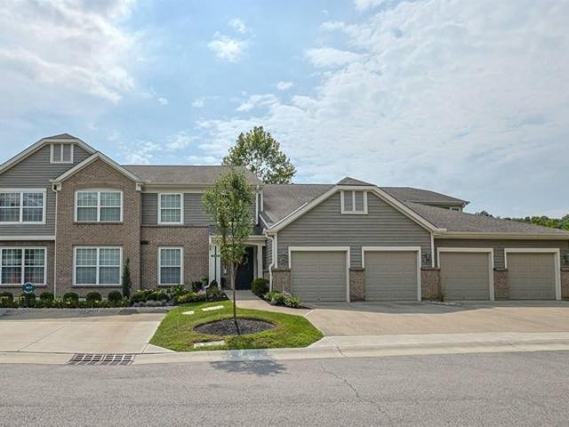 2118 Castlebar Ct Unit 104, Crescent Springs, KY 41017