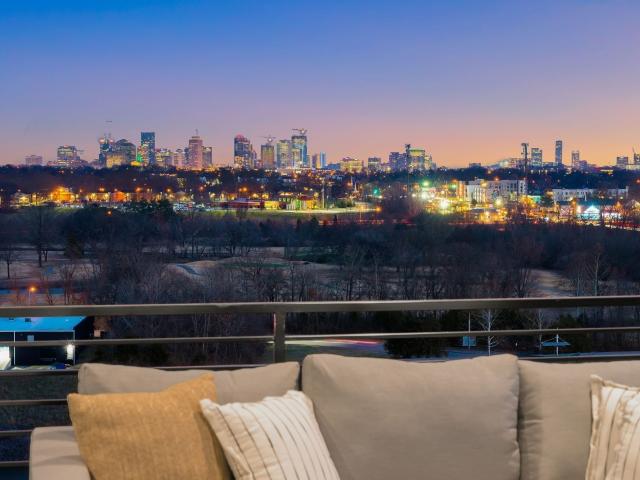 2118 Cliff Dr