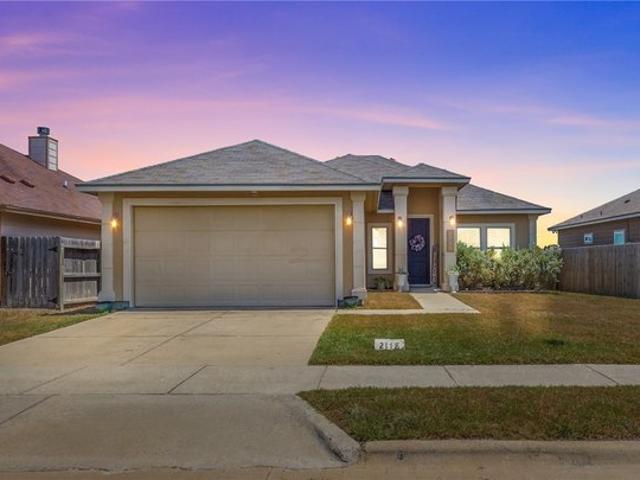 2118 Retta Dr, Corpus Christi, TX 78418