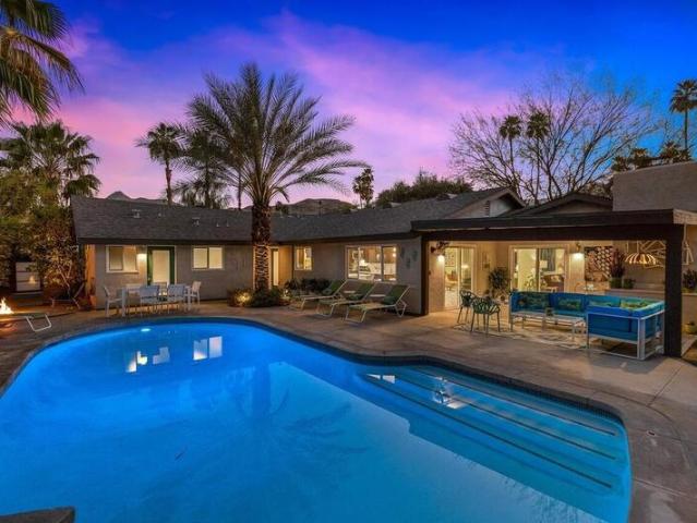 2118 S Gene Autry Trail, Palm Springs, CA 92264